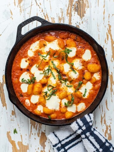 Simple Delicious Food and Craft Cocktails - Kitchen Swagger