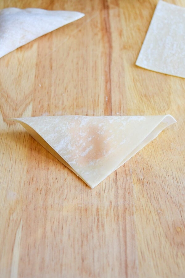 Buffalo Chicken Rangoons Recipe - Kitchen Swagger