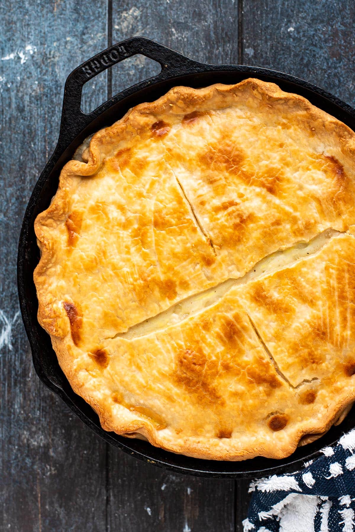 Skillet Chicken Pot Pie - Kitchen Swagger