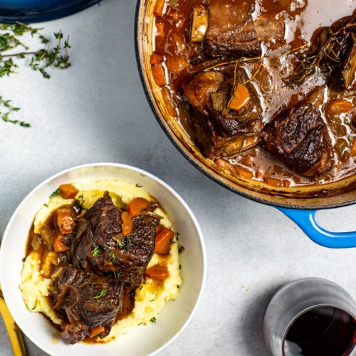 Red Wine-Braised Short Ribs Recipe - Kitchen Swagger