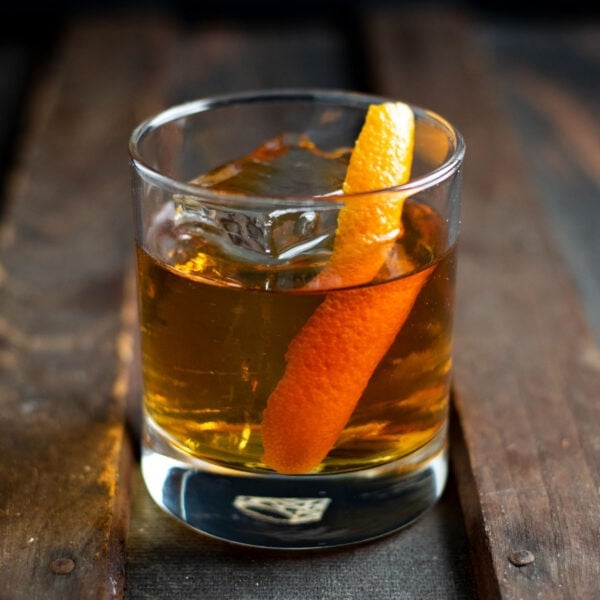 Old Fashioned Cocktail - Kitchen Swagger