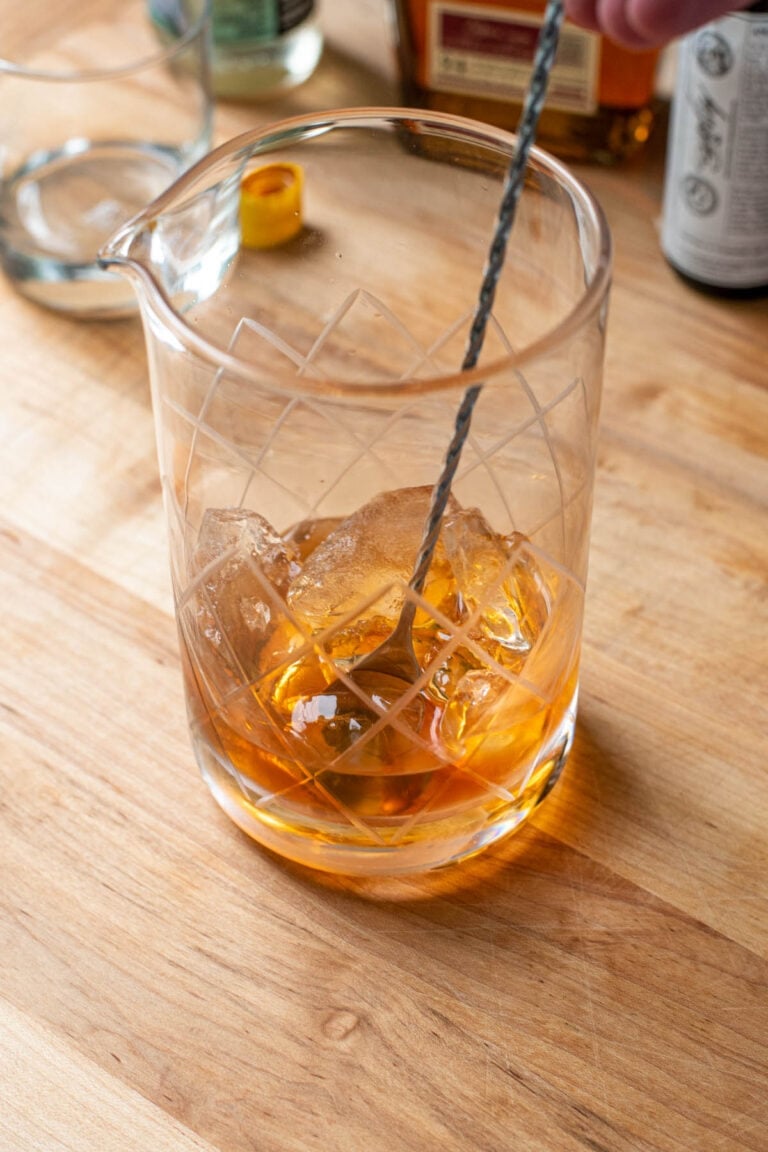 Old Fashioned Cocktail - Kitchen Swagger